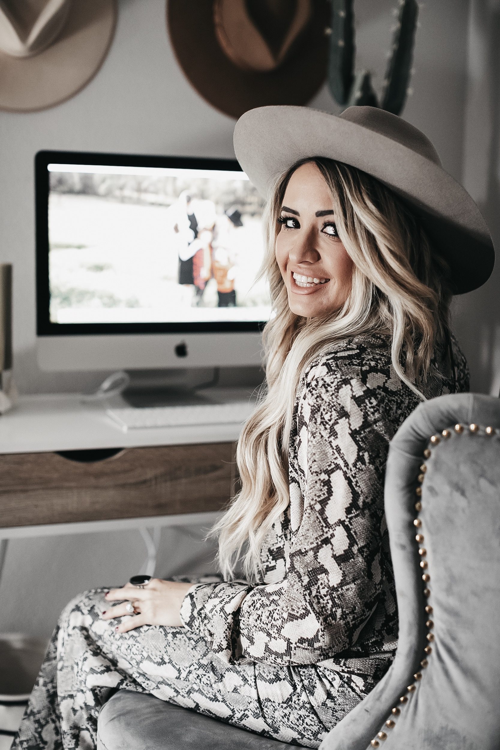 How I Started Blogging - Magen Reaves